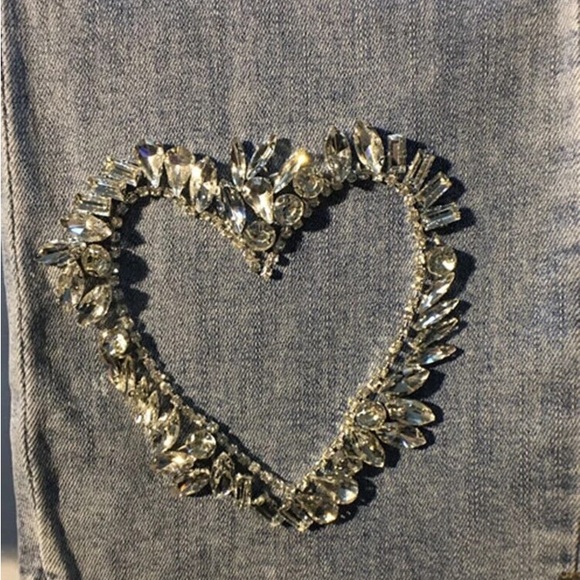 Lena Vie Boutique | Jeans | Le Petit Coeur Faded Open Heart Swarovski ...